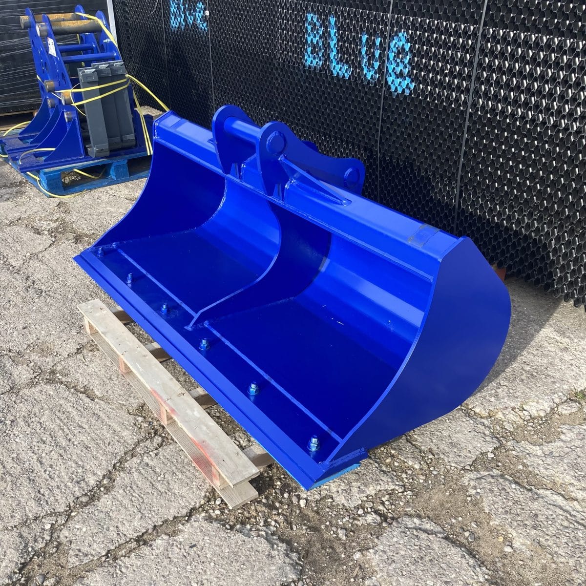 Attach2UK – Machinery Attachments